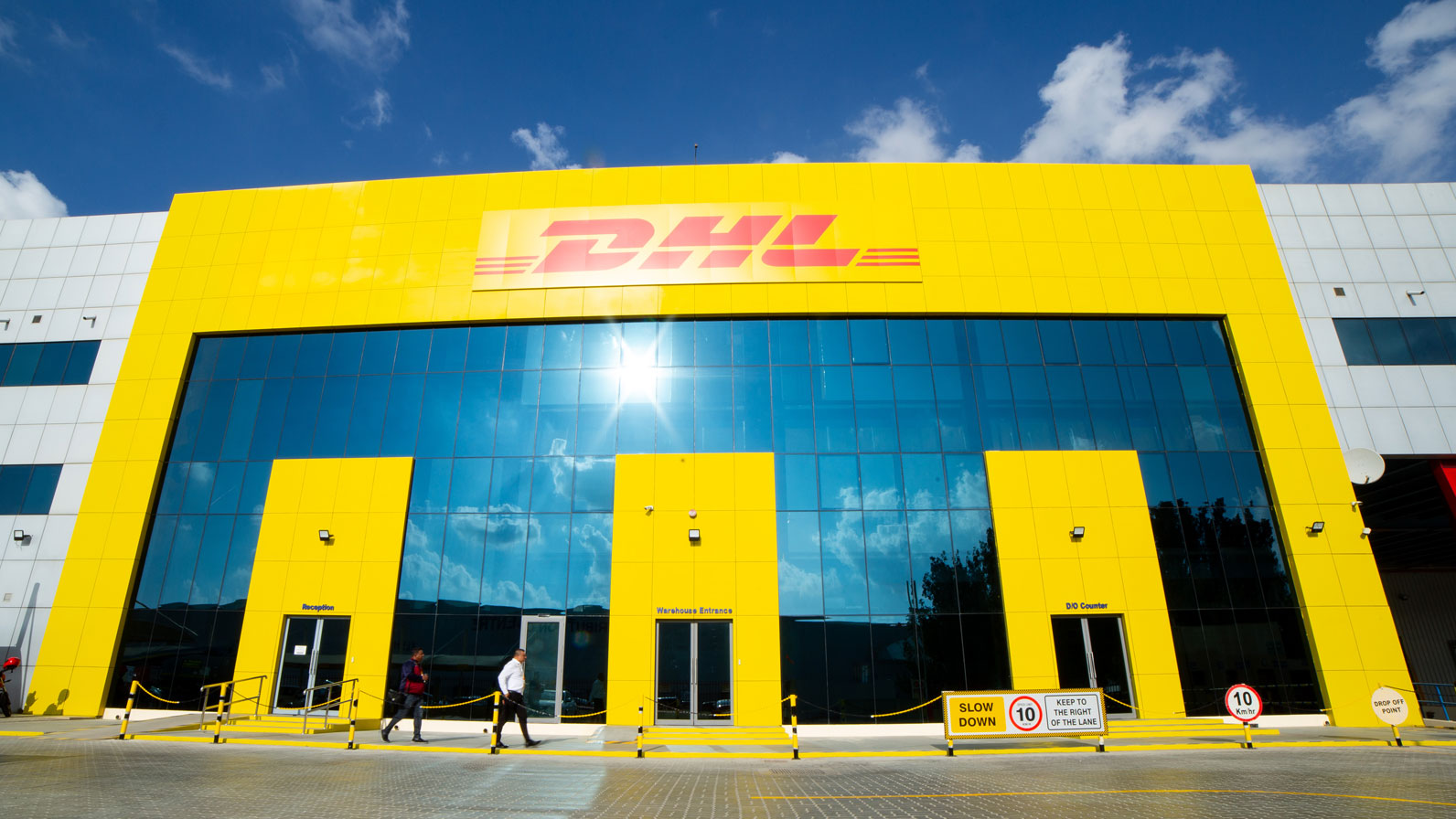 Jan 24, 2024: Acquisition approved: DHL Global Forwarding completes ...