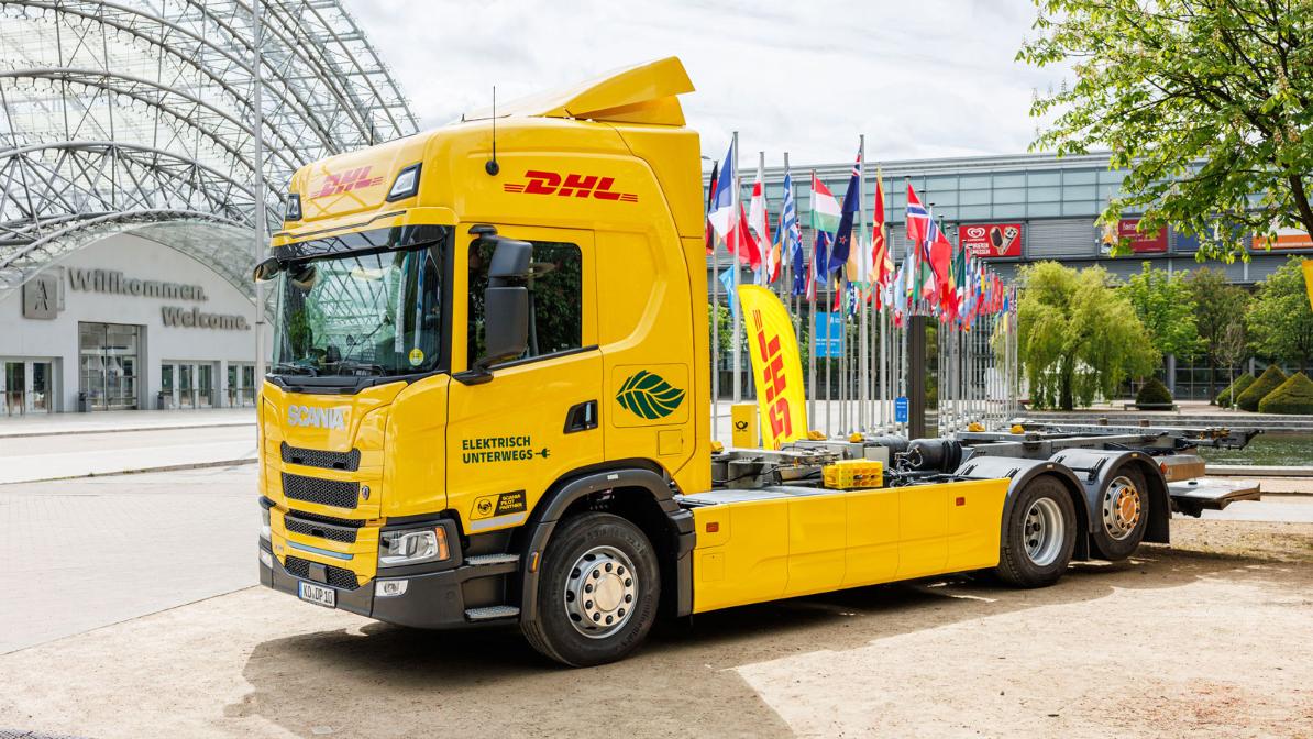 May 22, 2025: 100-day DHL test: New Scania e-truck with fuel-powered ...