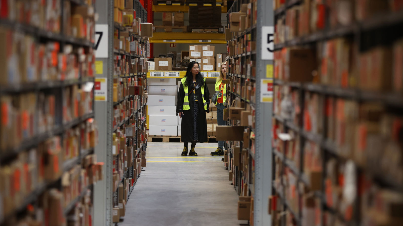 Nov 19, 2025: DHL Supply Chain invests in climate-neutral expansion ...